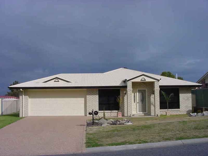 8 Finch Street, Warwick, QLD 4370 - realestate.com.au