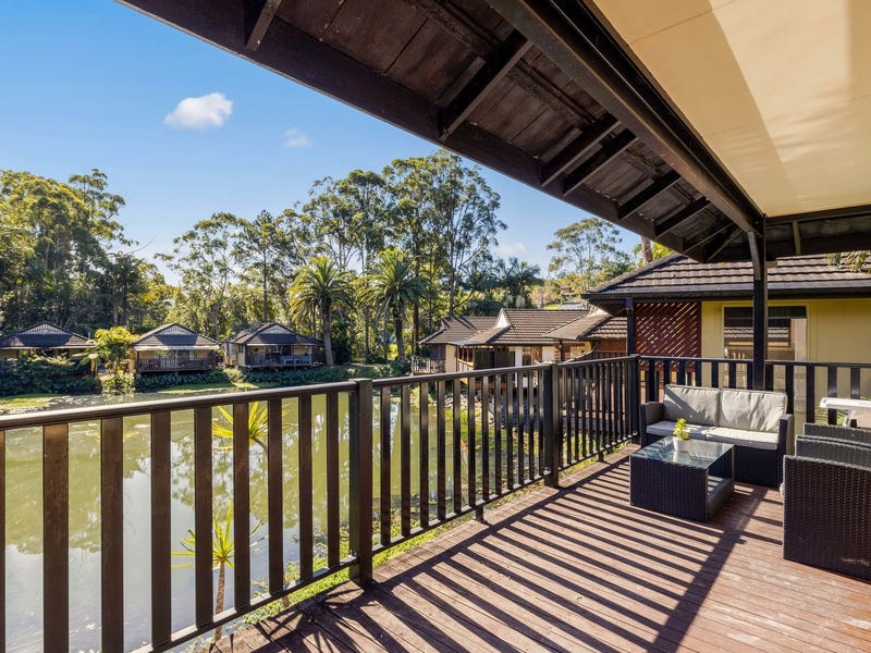 8/95 James Small Drive, Korora, NSW 2450 - Property Details