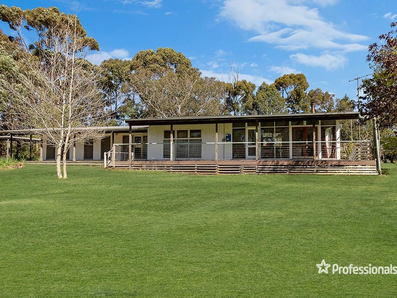 8341 Hamilton Highway, Hamilton, Vic 3300 - Property Details