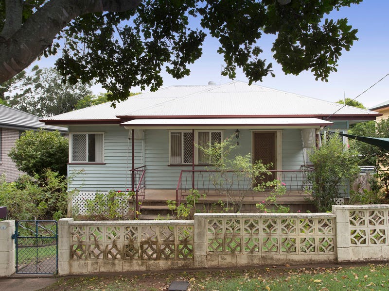 8 Hindon Street, Corinda, QLD 4075 - realestate.com.au