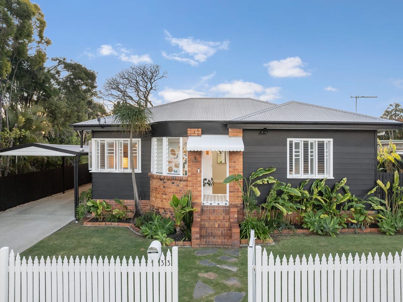 33 Prospect Street, Silkstone, Qld 4304 - Property Details