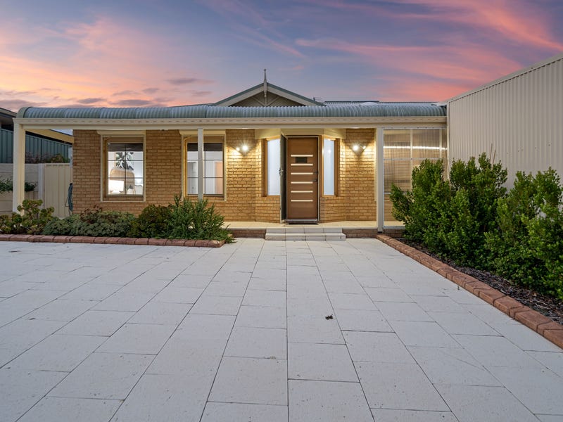 20 Castlegate Way, Woodvale, WA 6026 - realestate.com.au