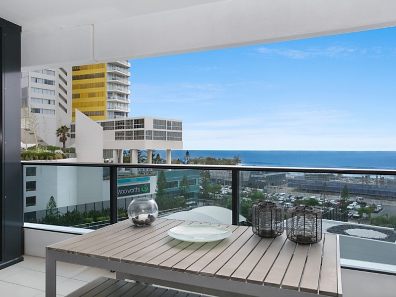 604/1 Oracle Boulevard, Broadbeach, QLD 4218 - realestate.com.au