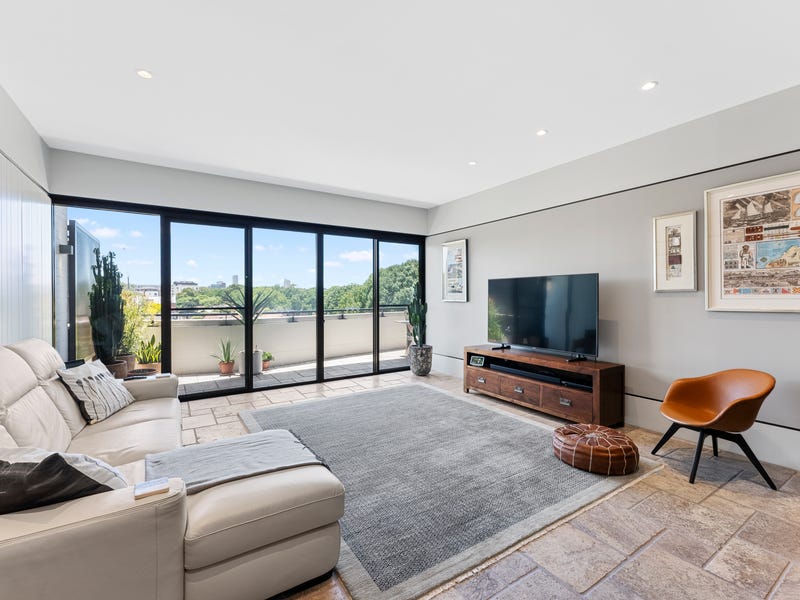 314/18 Danks Street, Waterloo, NSW 2017 - Property Details