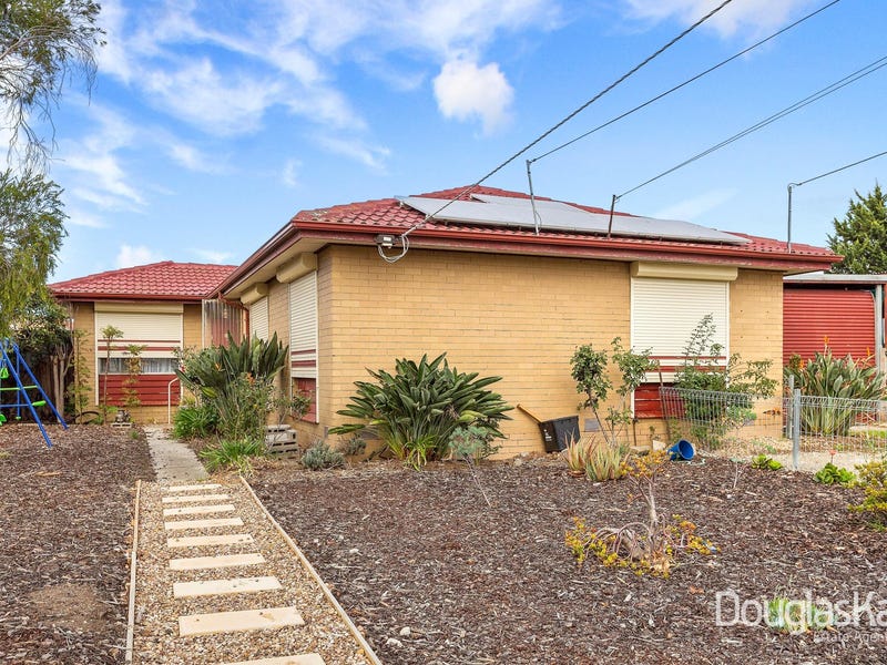 39 Warmington Road, Sunshine West, VIC 3020 - realestate.com.au