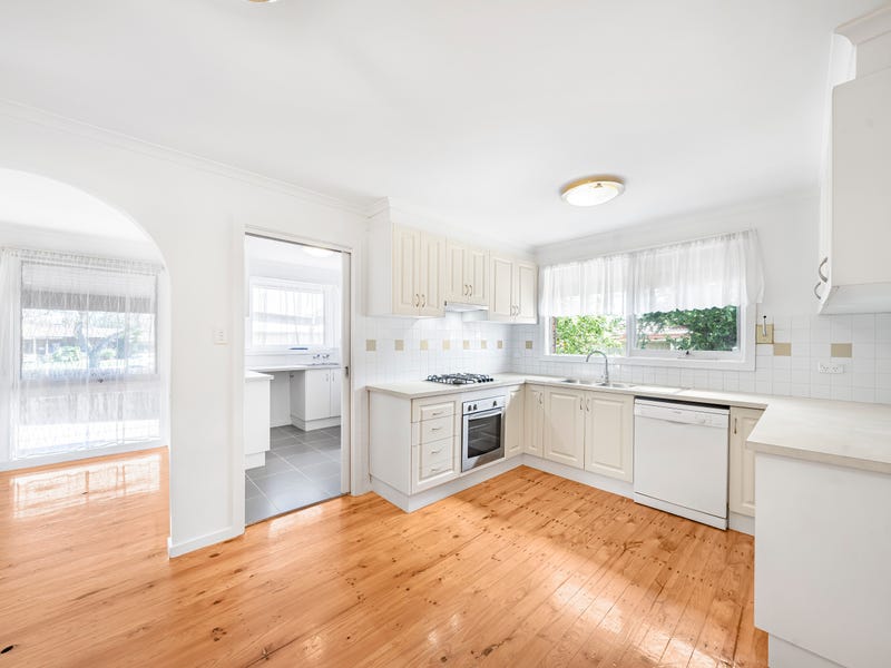 70 Wintersun Drive, Albanvale, Vic 3021 - Property Details