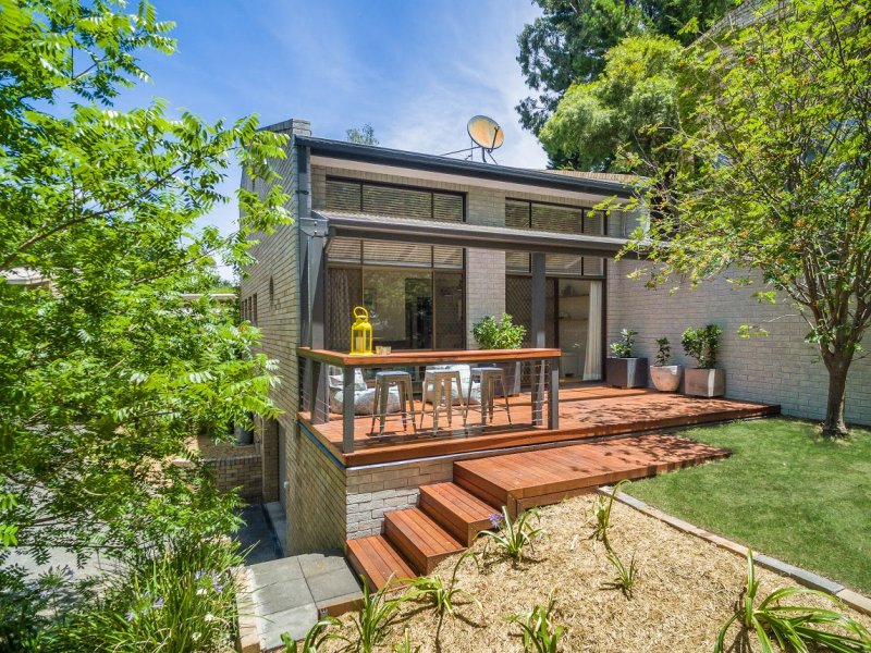 1/4 Napier Court, Armidale, NSW 2350 - Property Details