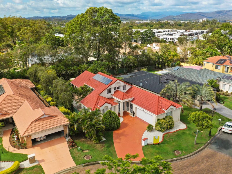 2 Kingston Heath Place, Robina, Qld 4226 - Property Details