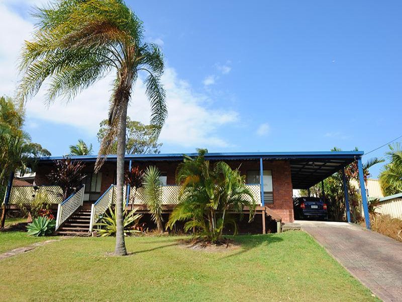 4 Lentara Crescent, Mooloolaba, Qld 4557 - Property Details