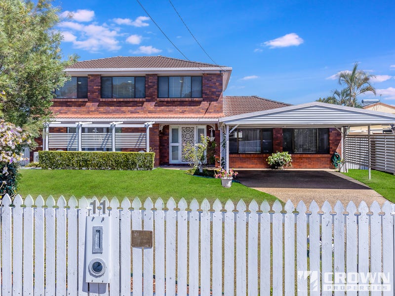 11 Matthew Street, Scarborough, Qld 4020 - Property Details