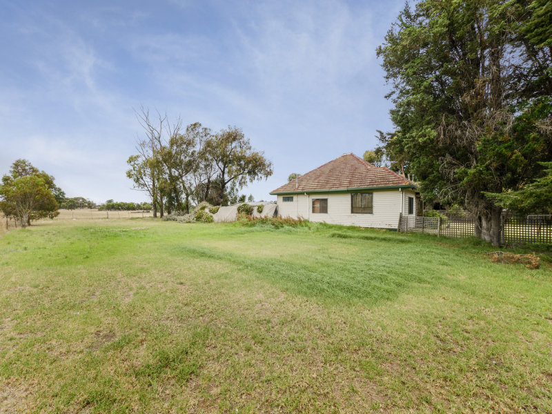 107 Coppards Road, Moolap, Vic 3224 - Property Details