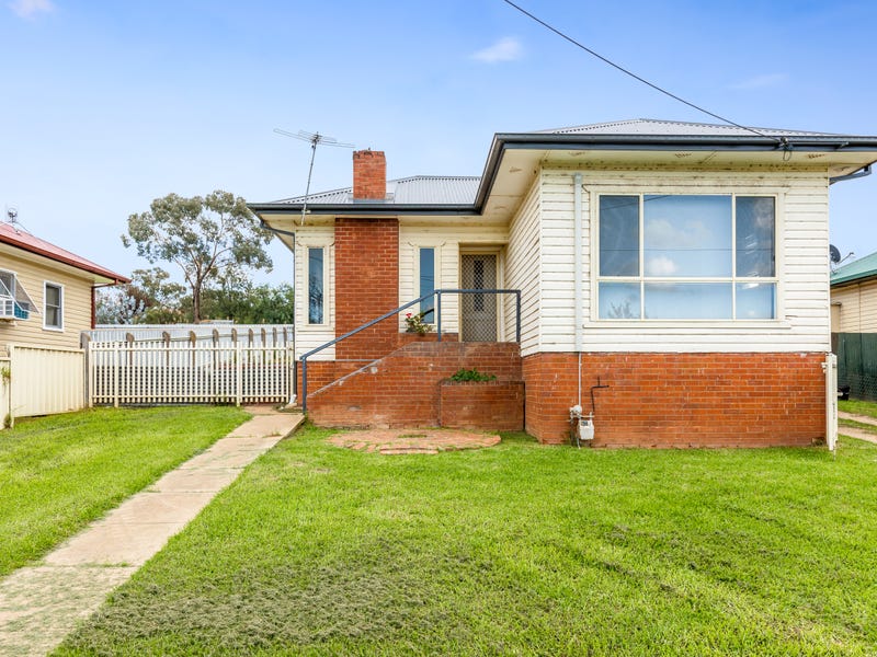 21 Harold Street, Junee, NSW 2663 - Property Details