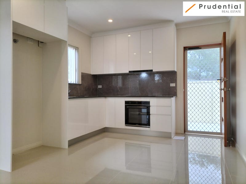 286A Copperfield Drive, Rosemeadow, NSW 2560 - realestate.com.au