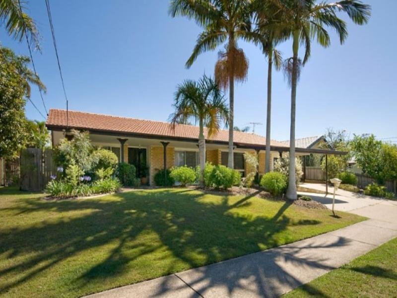 64 Jardine Drive, Springwood, QLD 4127 - realestate.com.au