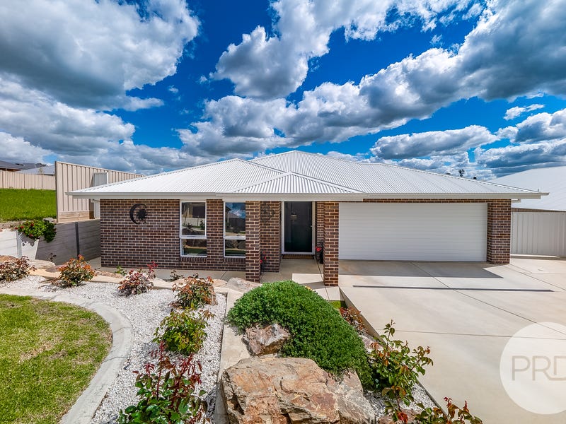 8 Bonner Street, Lloyd, NSW 2650 - Property Details