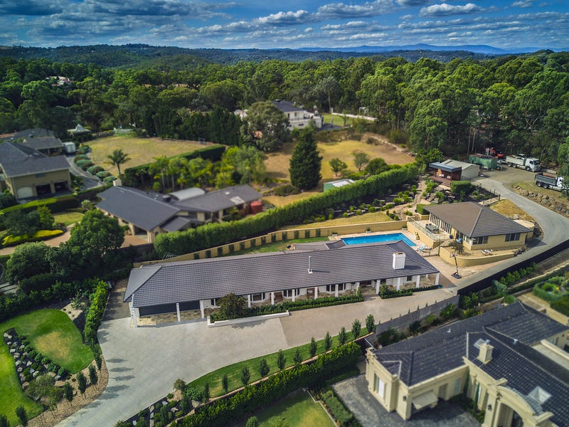 12 Oakland Drive, Warrandyte, Vic 3113 - Property Details