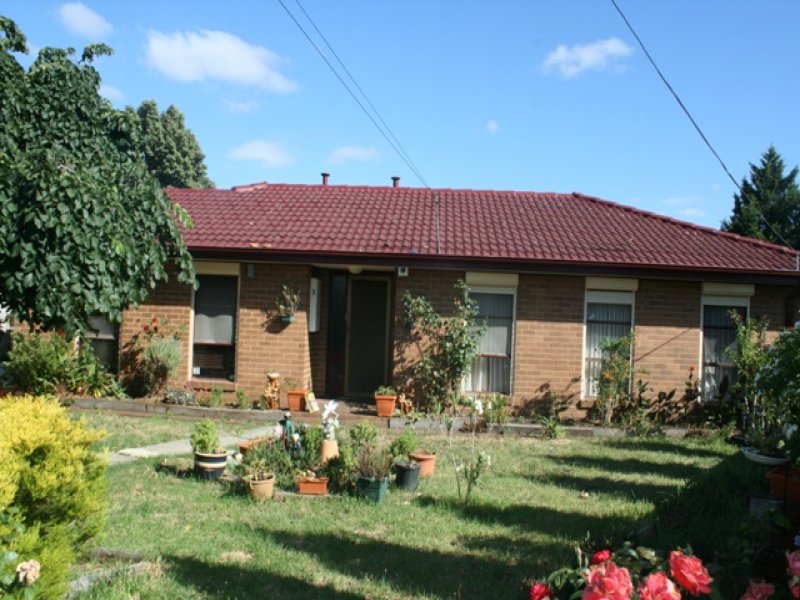 19 Balook Court, Meadow Heights, VIC 3048 - realestate.com.au