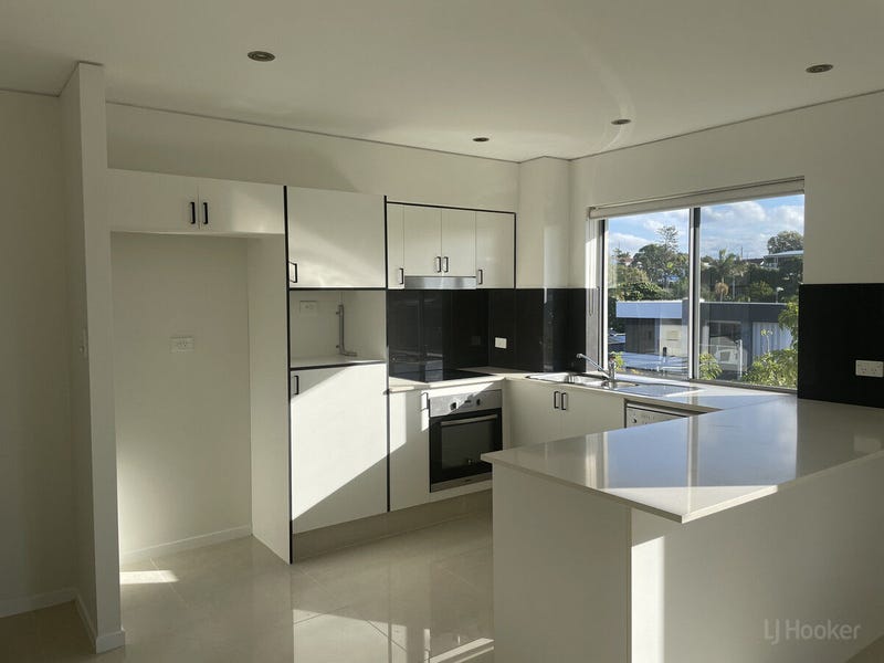 6/21 Middle Street, Labrador, QLD 4215 - realestate.com.au