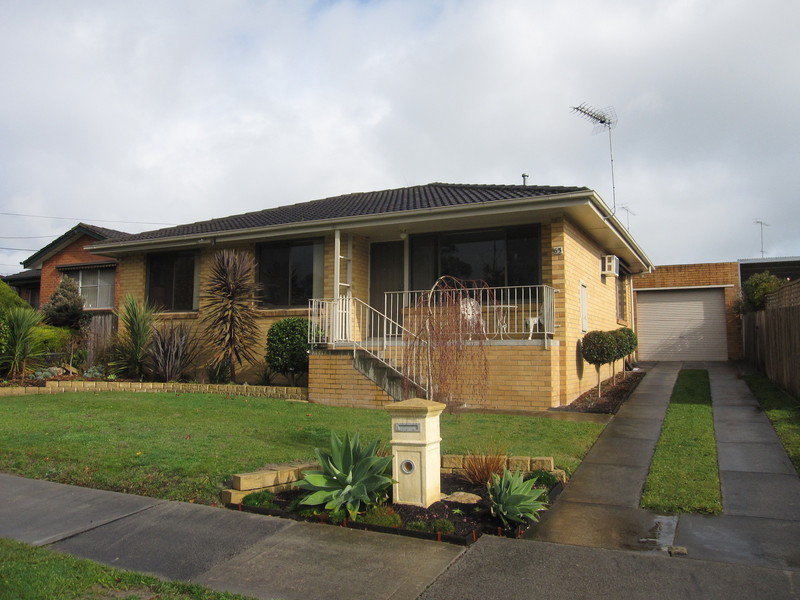 65 Walker Parade, Churchill, Vic 3842 - Property Details