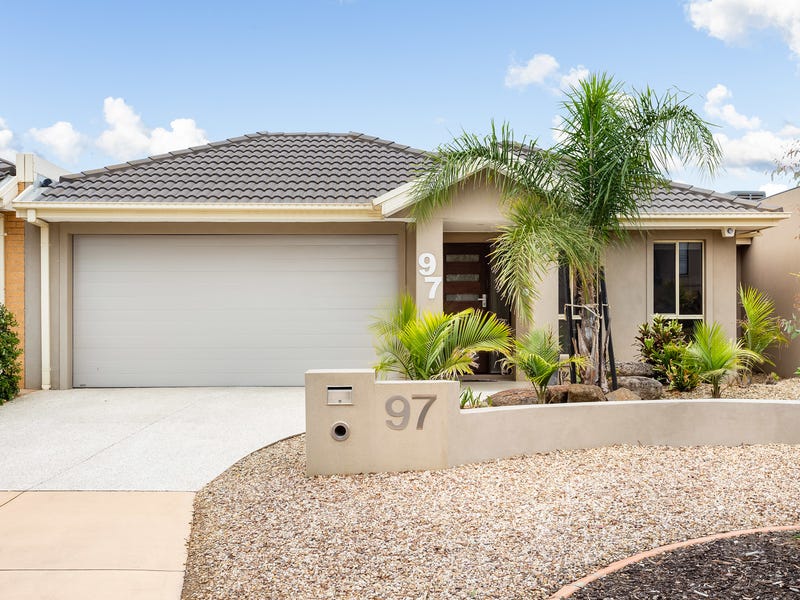 97 Middle Park Drive, Point Cook, VIC 3030 - realestate.com.au