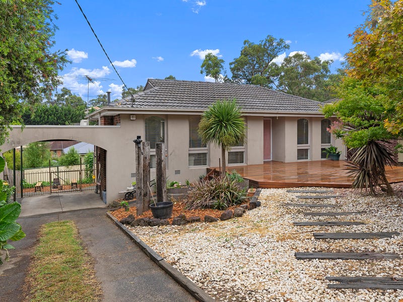 13 Old Warburton Road, Seville, Vic 3139 - Property Details