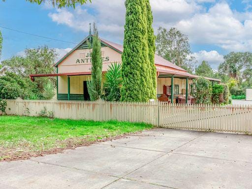 20 Church Street, Kelmscott, WA 6111 - Property Details