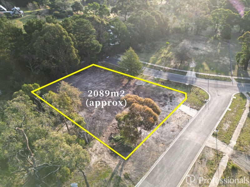 1 Birdie Way, Gisborne, Vic 3437 - Property Details