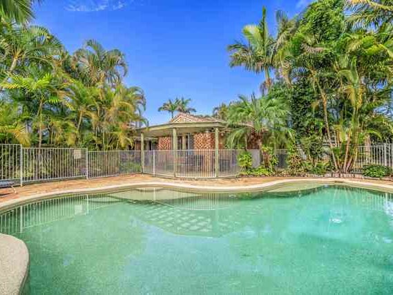 6 Arlene Park Terrace, Helensvale, QLD 4212 - realestate.com.au