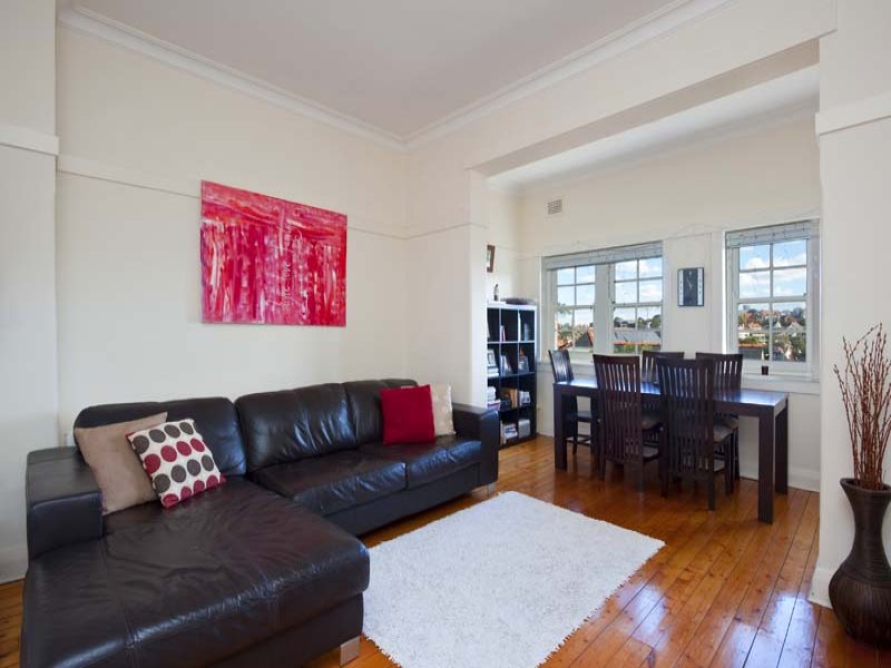 2/10 Raglan Street, Mosman, NSW 2088 - Property Details