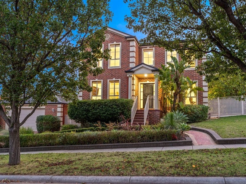 6 Crown Point, Craigieburn, Vic 3064 - Property Details