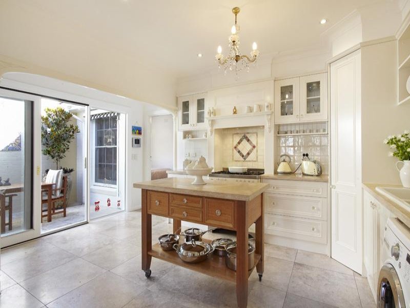 33 Manor Street, Brighton, Vic 3186 - Property Details