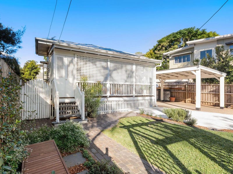 17 Riding Road, Hawthorne, Qld 4171 - Property Details