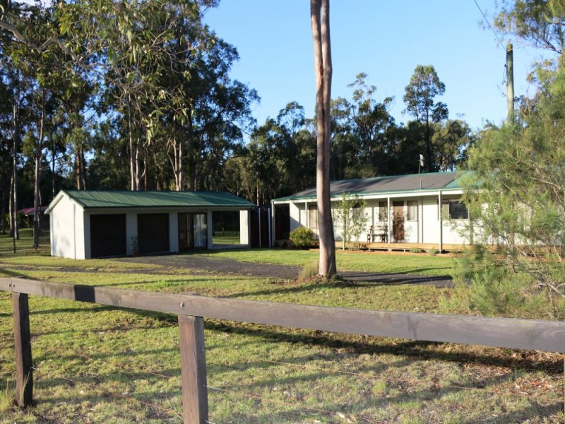 11 Dickson Road, Jilliby, NSW 2259 - Property Details