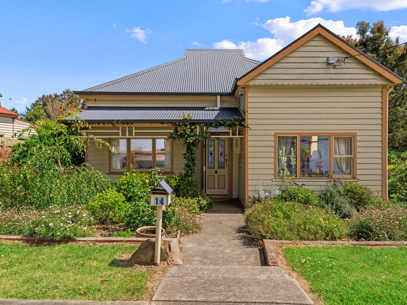 14 Welshpool Rd, Toora, Vic 3962 - Property Details