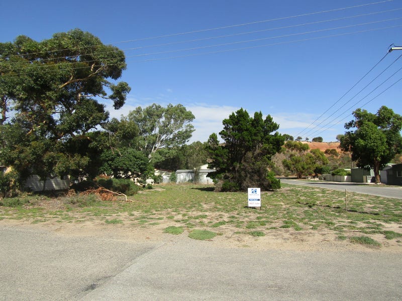 28 Esplanade, Pine Point, SA 5571 - realestate.com.au