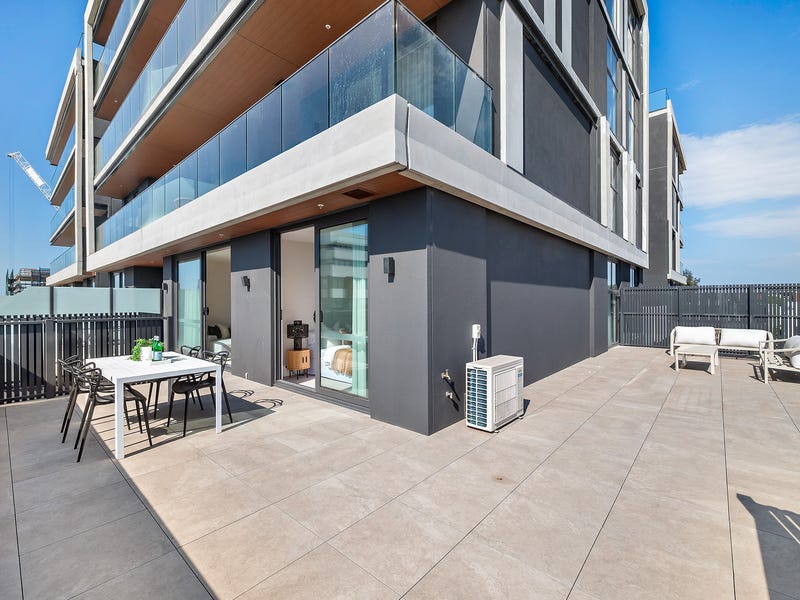 Real Estate & Property for Sale in Caulfield North, VIC 3161 (+5 ...