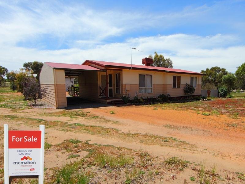 10 BEESTON STREET, Cuballing, WA 6311 - Property Details