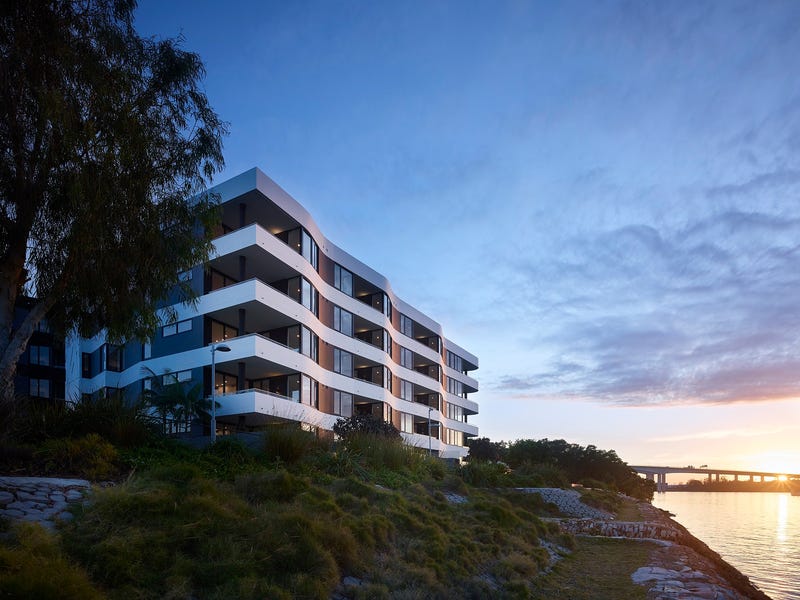 9202/50 Parkside Circuit, Hamilton, QLD 4007 - realestate.com.au