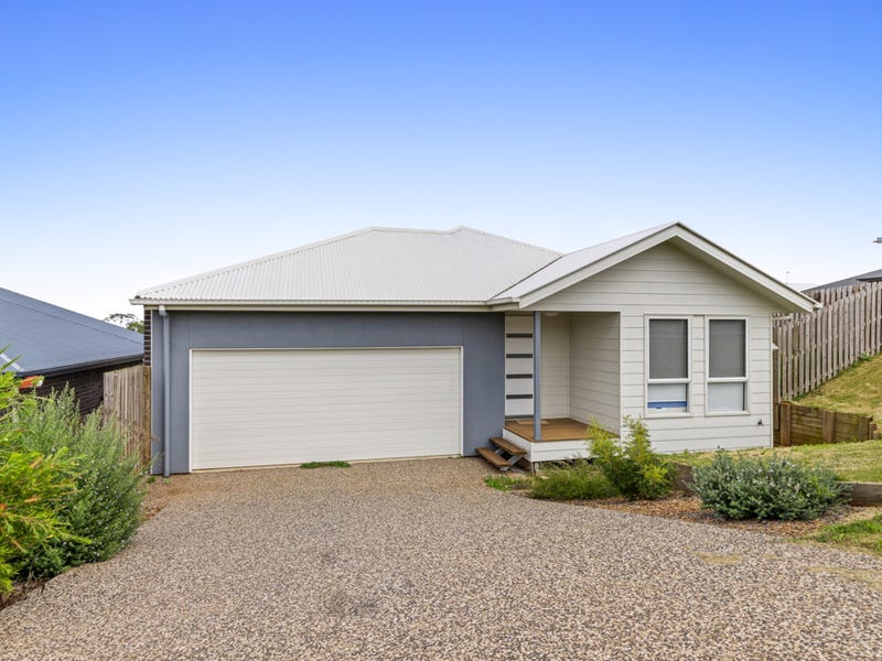 17 Wandsworth Street, Cranley, Qld 4350 - Property Details