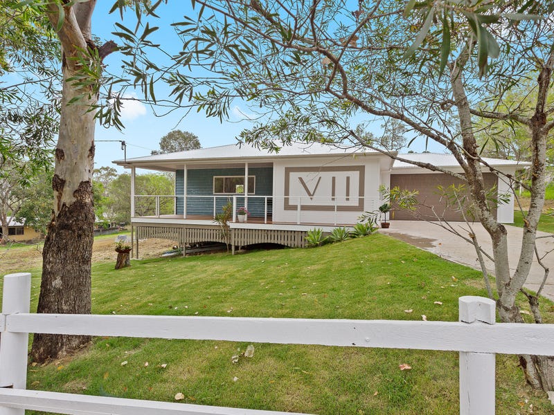 7 Brigalow Street, Lowood, Qld 4311 - Property Details