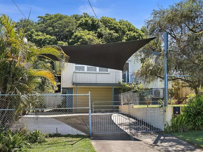 35 Idriess Street, Oxley, Qld 4075 - Property Details