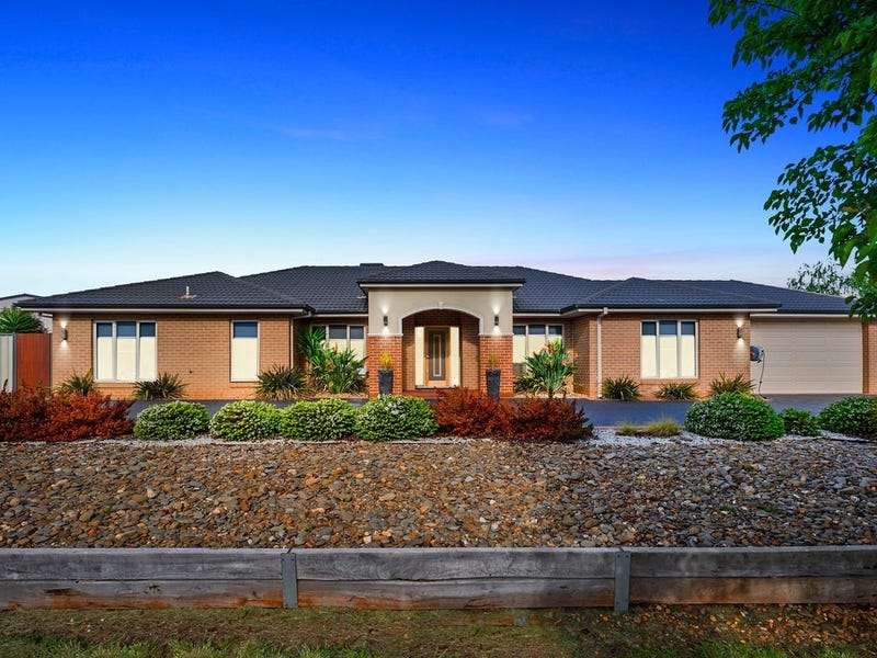 46 Springbank Way, Brookfield, Vic 3338 - Property Details