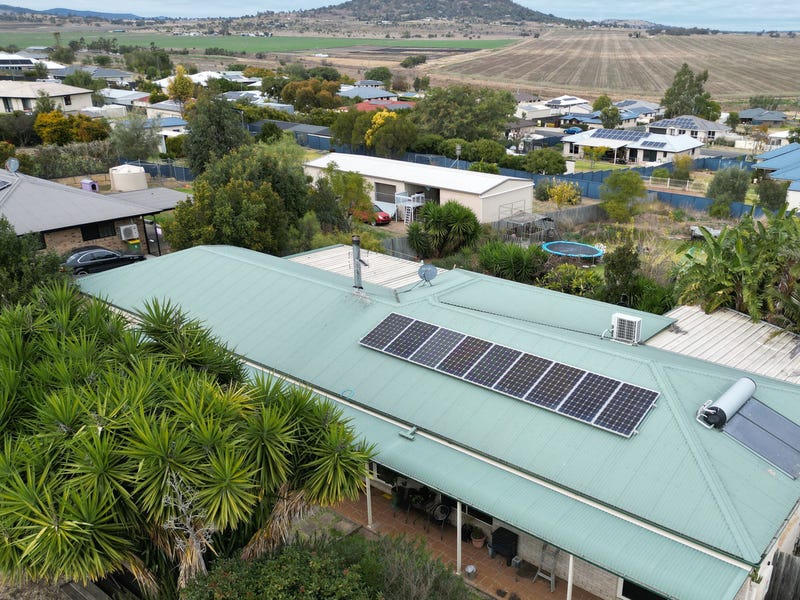 8 Willow View Court, Kingsthorpe, Qld 4400 - Property Details