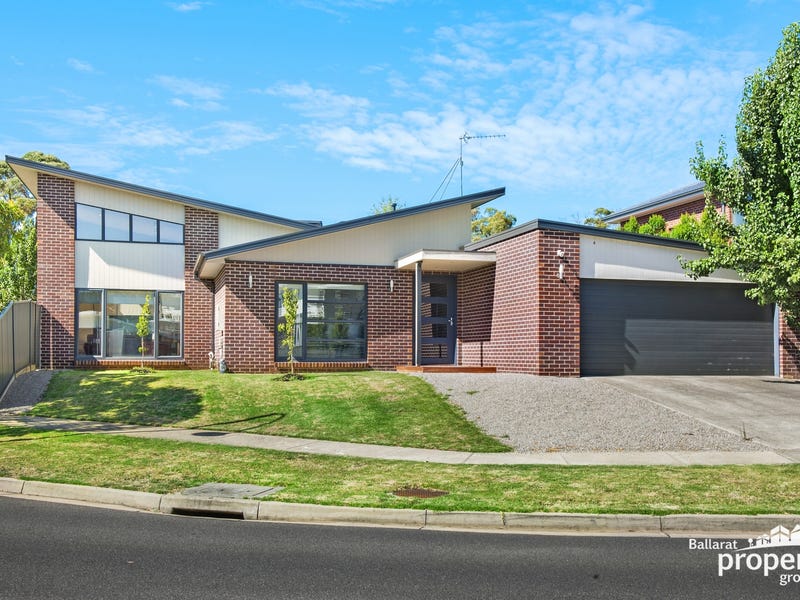 16 St Mirren Drive, Nerrina, VIC 3350 - realestate.com.au