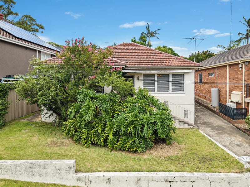 6 Martin Street, Blakehurst, NSW 2221 - Property Details