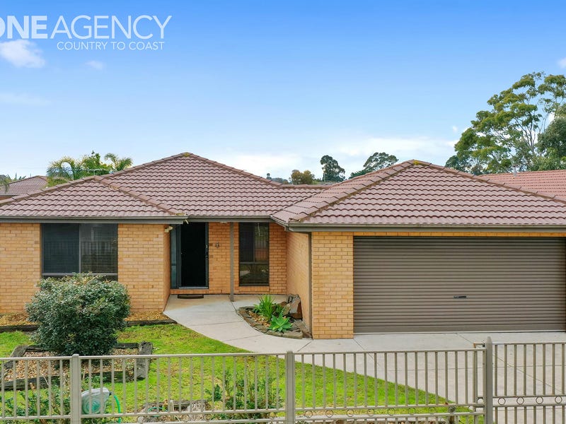 16 Stockman Way, Longwarry, Vic 3816 - Property Details