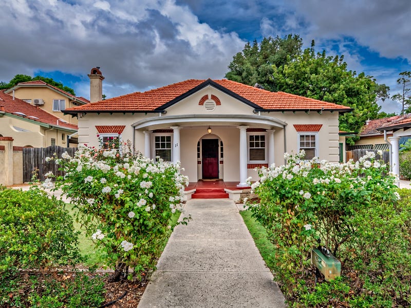 11 Holmfirth Street, Menora, WA 6050 - Property Details