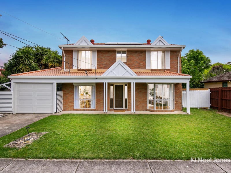 9 Derwent Drive, Bayswater, Vic 3153 - Property Details