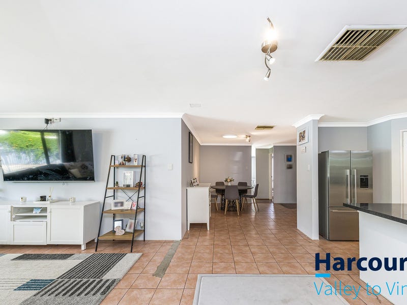 5 Marsala Way, Ellenbrook, WA 6069 - Property Details