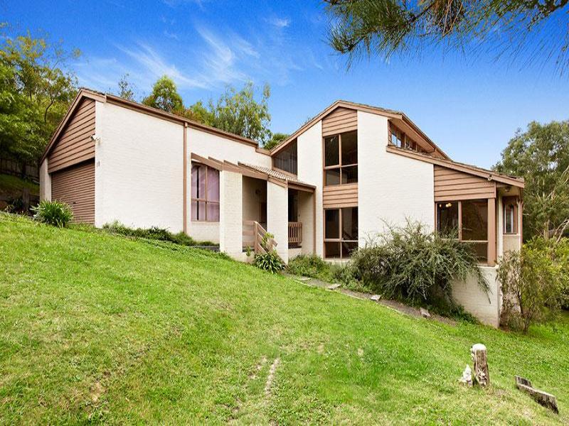 10 Nathan Road, Eltham, Vic 3095 - Property Details